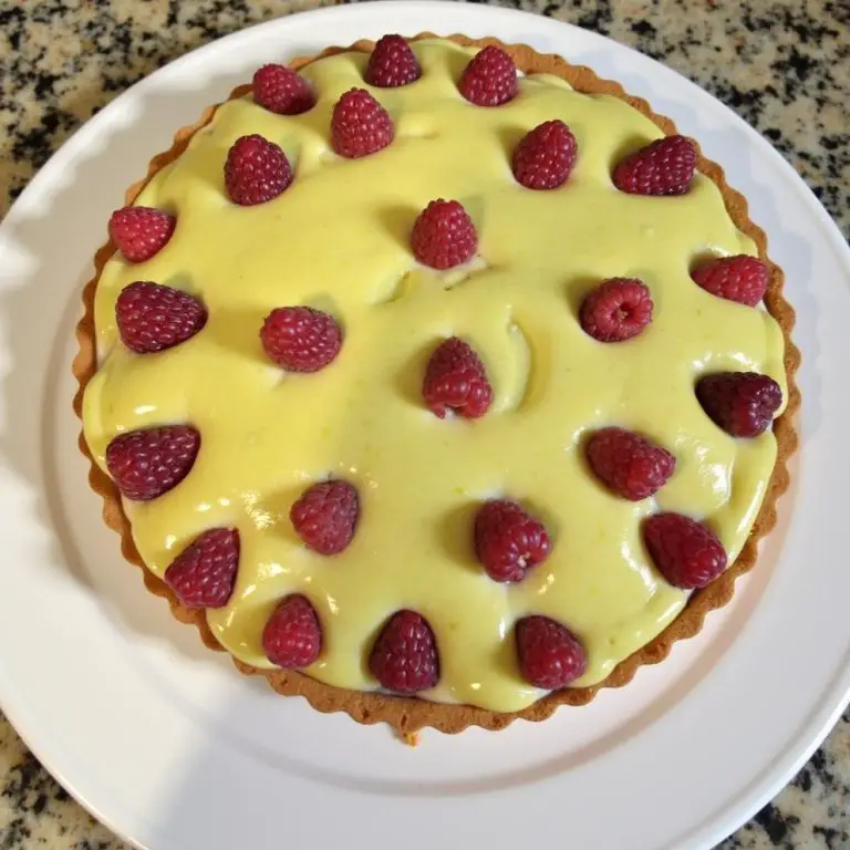 Raspberry Pistachio Frangipane Tart